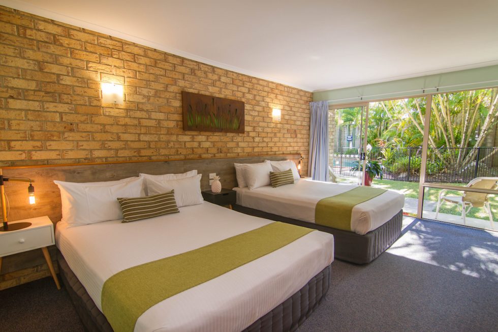 Cheap Sunshine Coast Accommodation - Book at Motor Lodge Sunshine Coast ...