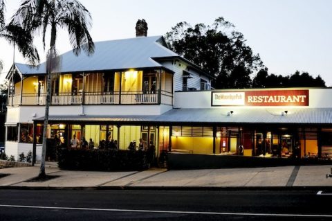 The Woombye Pub - Sunshine Coast Motor Lodge